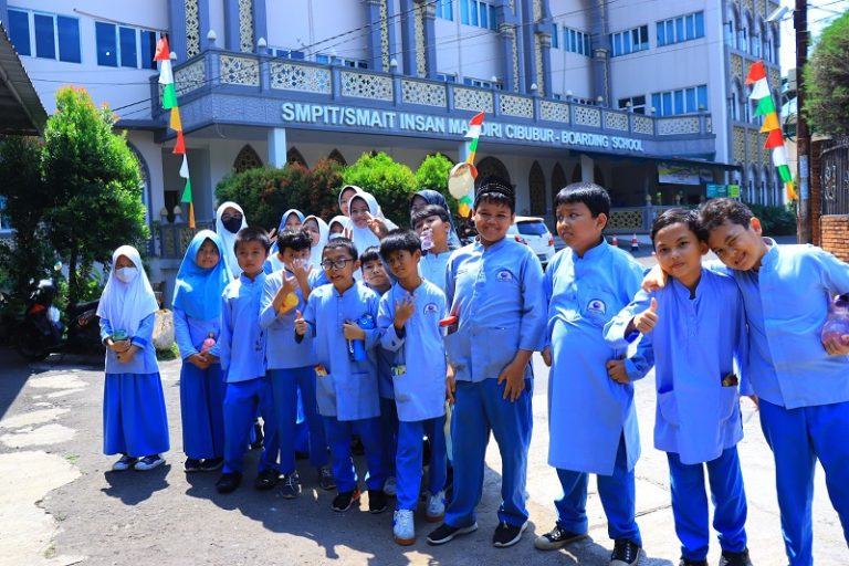 Menelusuri Keunggulan SMPIT Insan Mandiri Cibubur - SILATURAHIM ISLAMIC ...